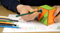 创意手工 如何给孩子制作非常漂亮的的电动削笔刀?