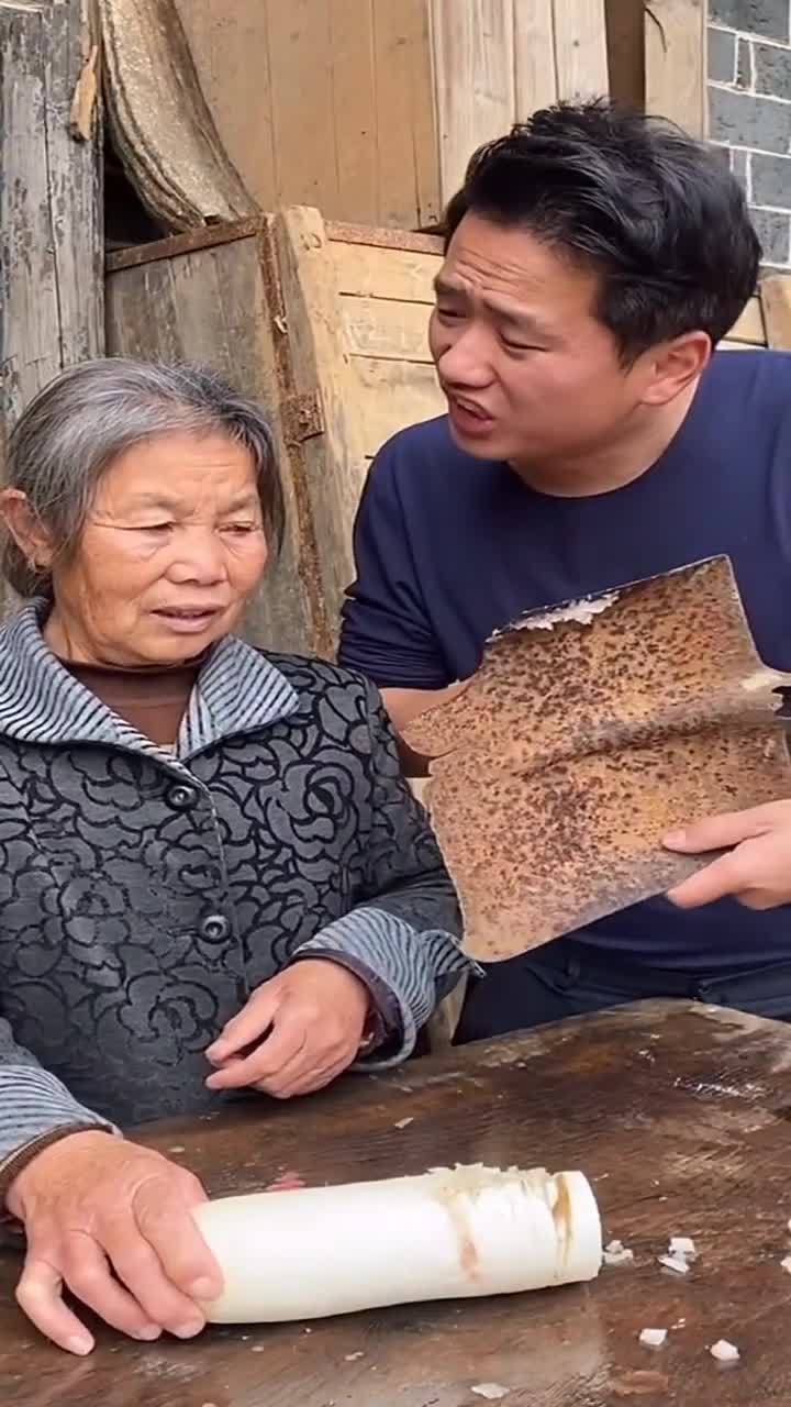 爷爷做的菜刀,你会用吗?