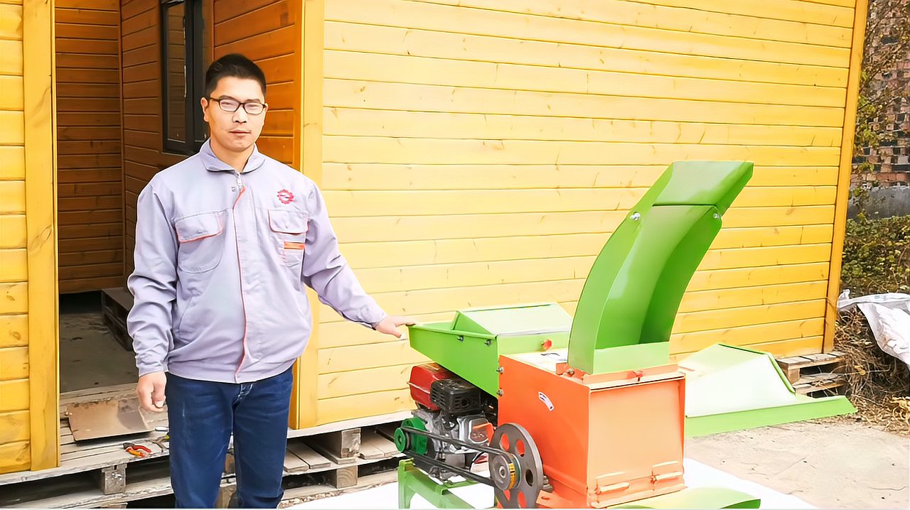 690型粉碎机不用电就可使用,操作简单,移动方便,适合山区工作