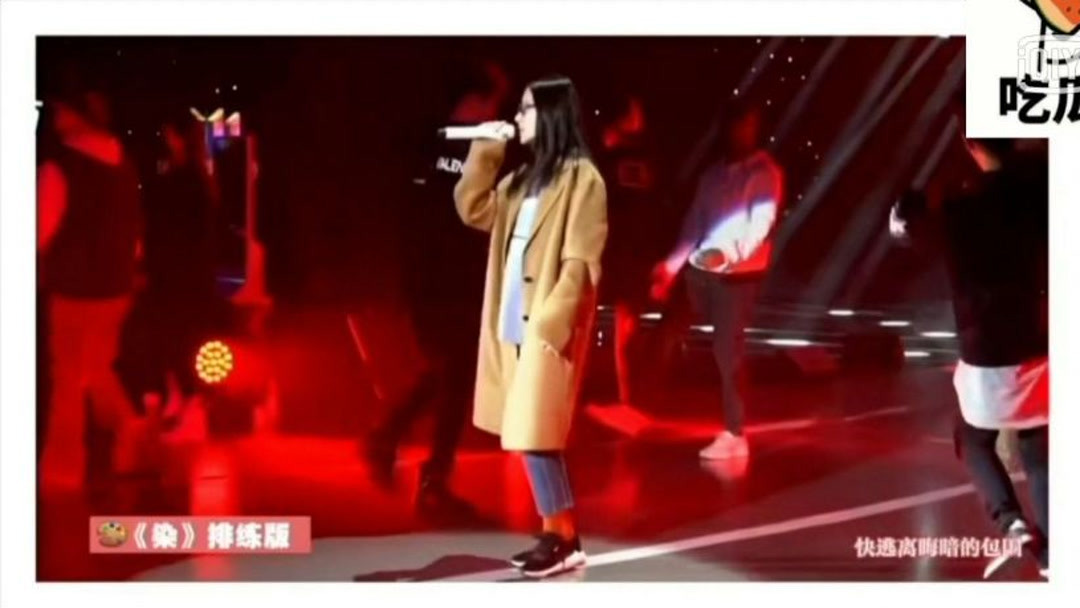 张碧晨怀孕视频曝光,是真的自己生的!