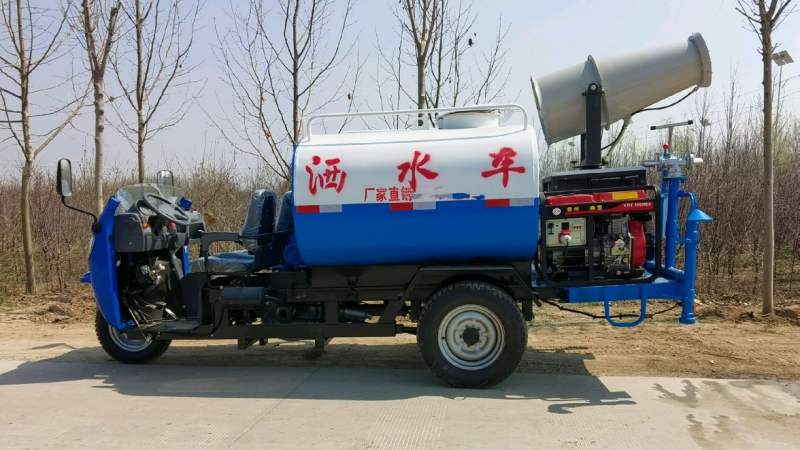 小型洒水车,工地洒水车