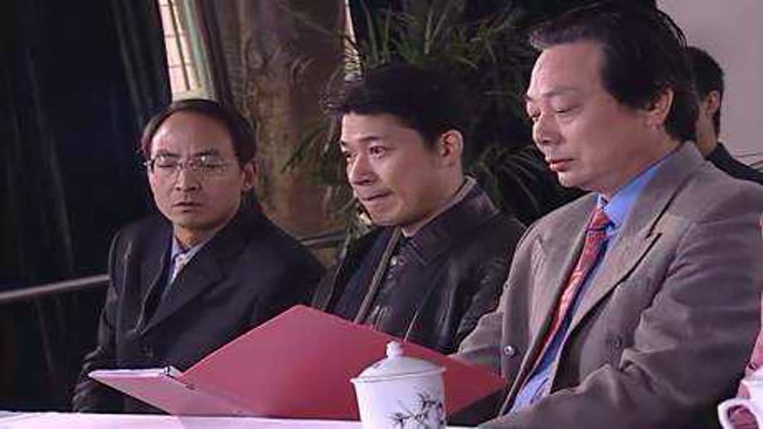 红罂粟:黑老大低价竞标,中标成功一脸得意,有人暗箱操作