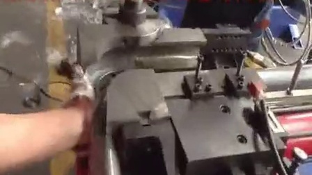 华舜专业制造管材加工设备 - 成型模弯管!