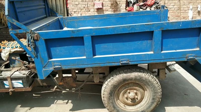 5500元买的农用三轮车,用了21年,大爷说:准备3000换发动机