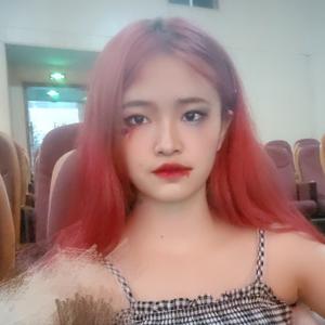 菇凉叫小芳 