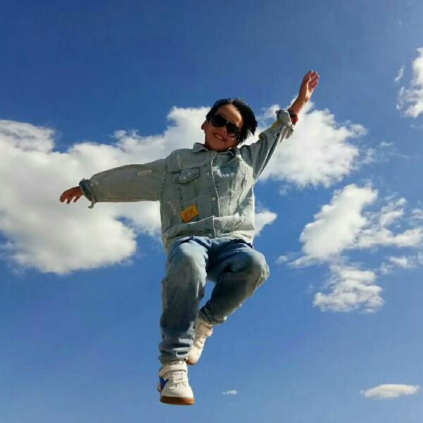 搞笑热点一17742907779 