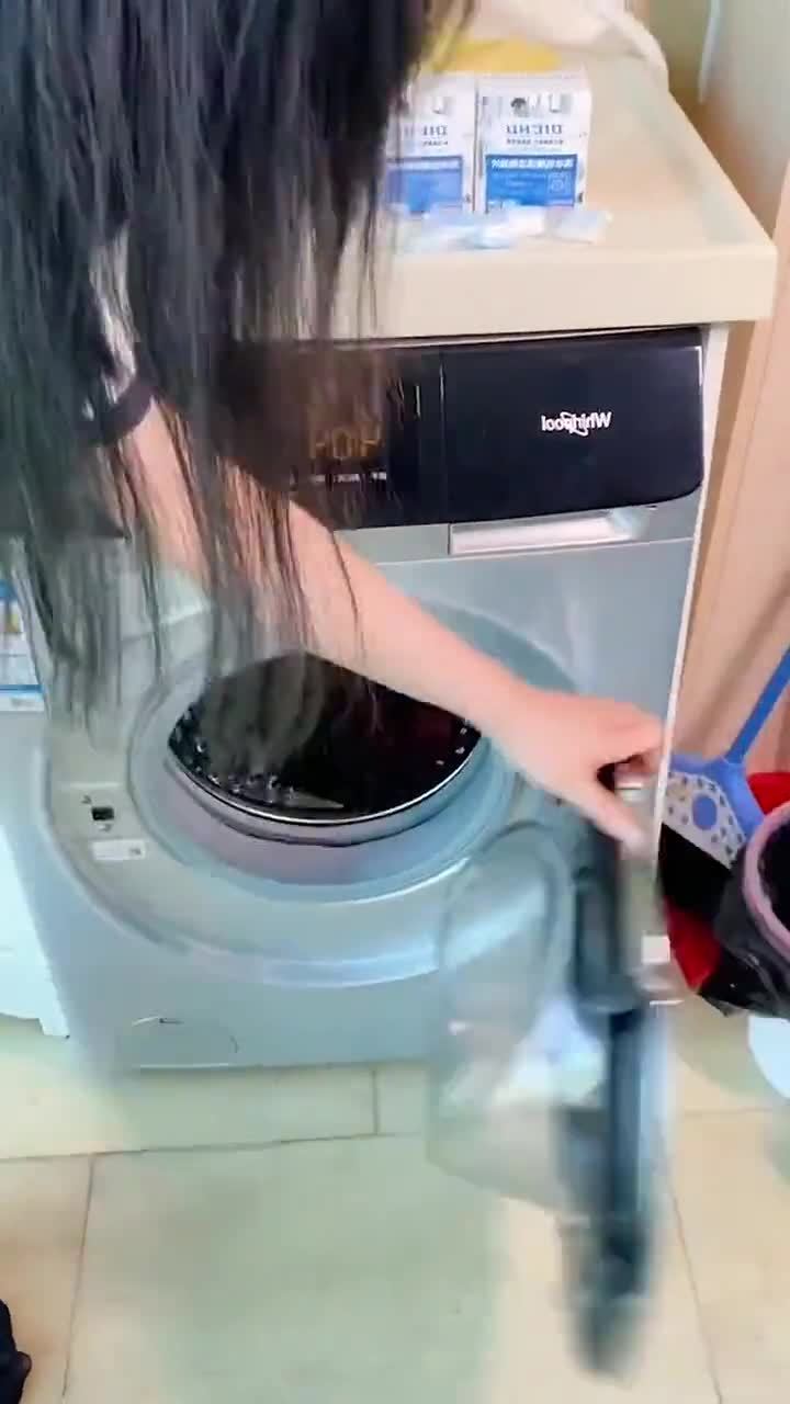 洗衣机异味重试试这款泡腾片深层清洁去污除味免拆洗洗衣机清洁