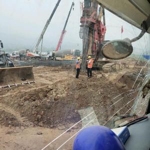 不向命运低头5o5P 