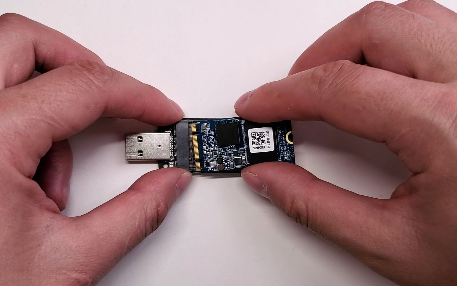 打造无重启切换且能随身携带的双系统