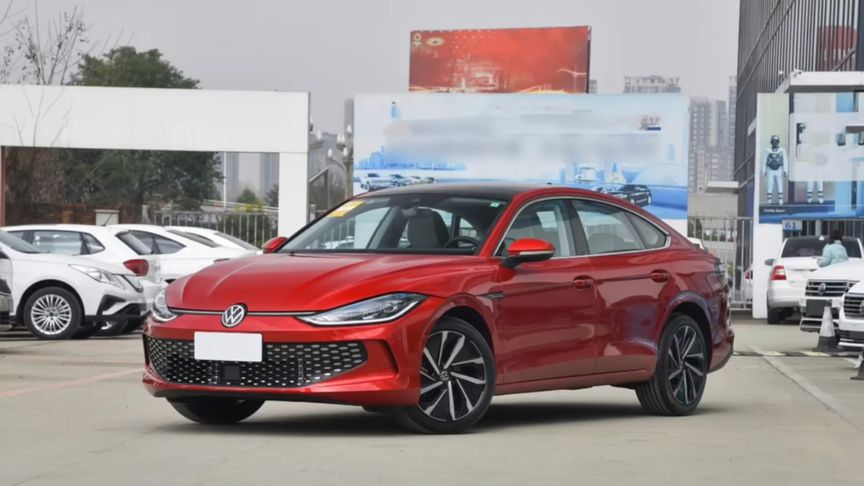 全方位解读新款大众凌渡L,最便宜的无框车门轿跑到底值得买吗?