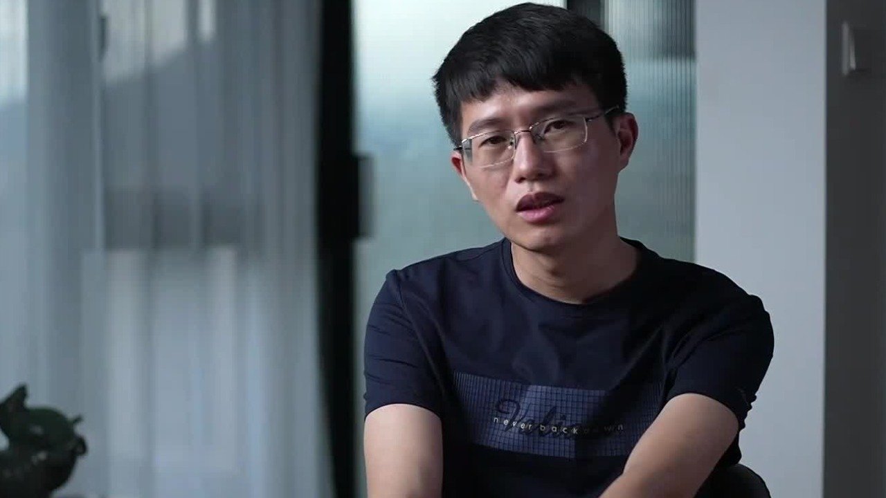 ...讲座让王选辉决定“弃理从文”,文字本身也有力量,可以推动社会进步