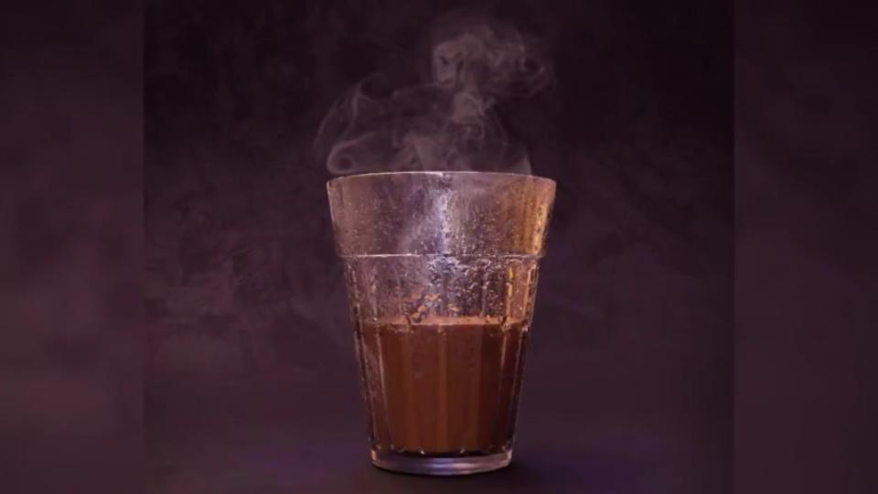 Blender制作表现逼真的渲染咖啡玻璃杯