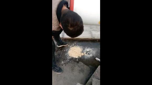 滕州大事件,太阳能,这么脏,水管阀门,水龙头,晾衣架马桶疏通