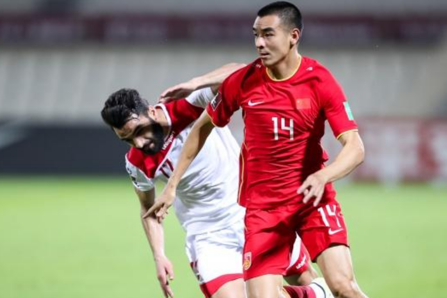 国足揭幕战被看衰!邵佳一说了真话:国足不愿碰塔吉克,暗藏凶险