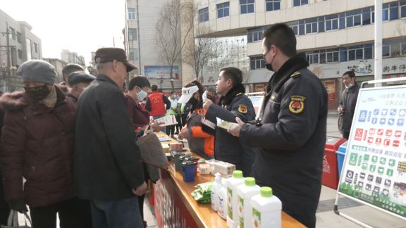我县开展“弘扬志愿精神·共建文明永登”学雷锋志愿服务日活动