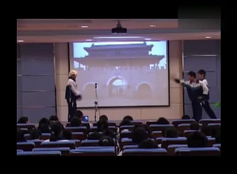 高中班会微课教学《诚信,我能》(合作探究类