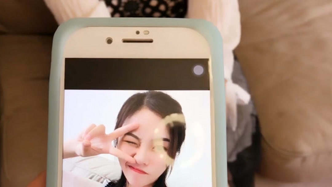 没事就选个照片当屏保吧!
