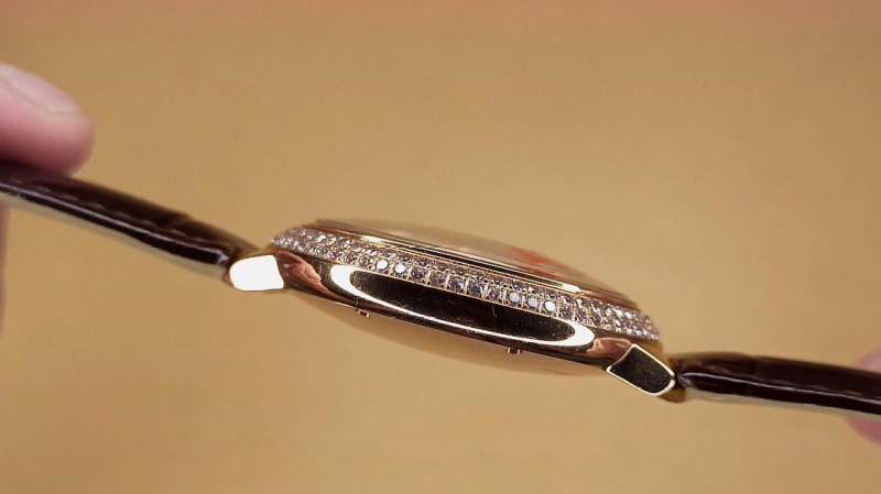 卡地亚手表被无数人称赞,是男人梦寐以求的玩具