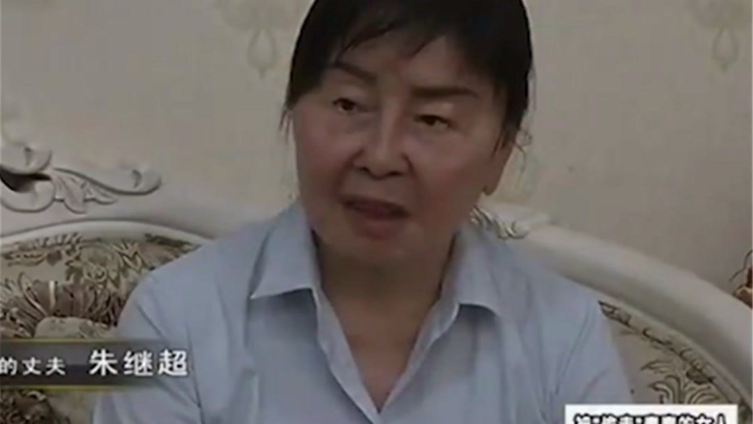 少女容貌变老 80后的年纪面容似八十岁老太 改变是从生子后发生的