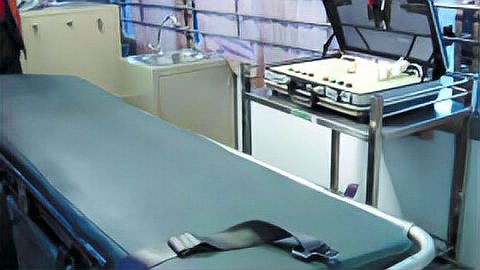 比死亡更可怕的是等待死亡,死刑犯接受注射安乐死,注射死亡是啥