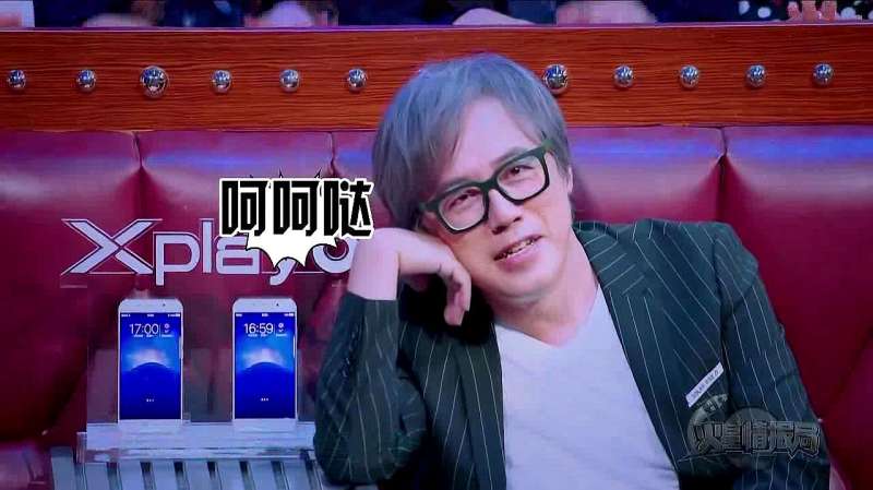 巫启贤节目唱歌模仿张宇,汪涵竟让张宇骑共享单车回家!