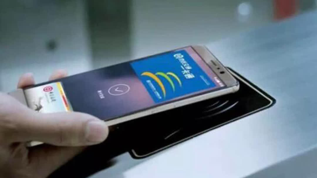 北京地铁全线支持刷手机乘车 iPhone暂不支持