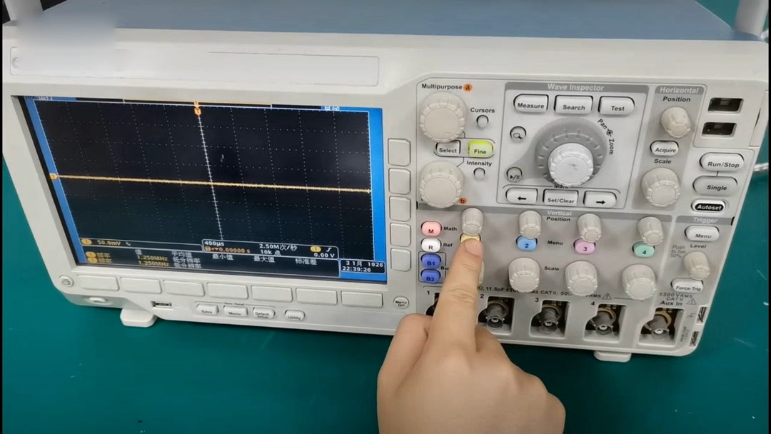 示波器的基本使用操作