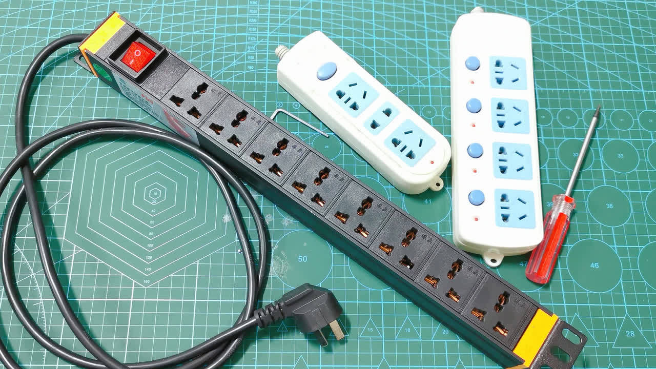 光纤收发器和pdu电源的区别