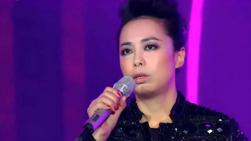 黄绮珊演唱《离不开你》歌手们坦言无压力,因为无法超越