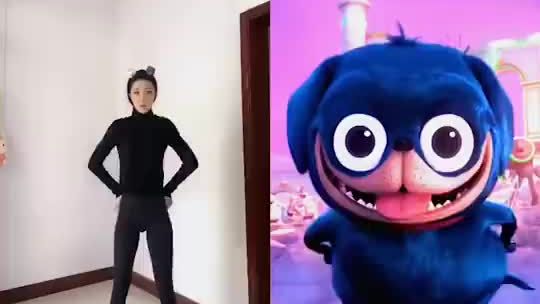 模仿动漫人物的舞蹈,太像了