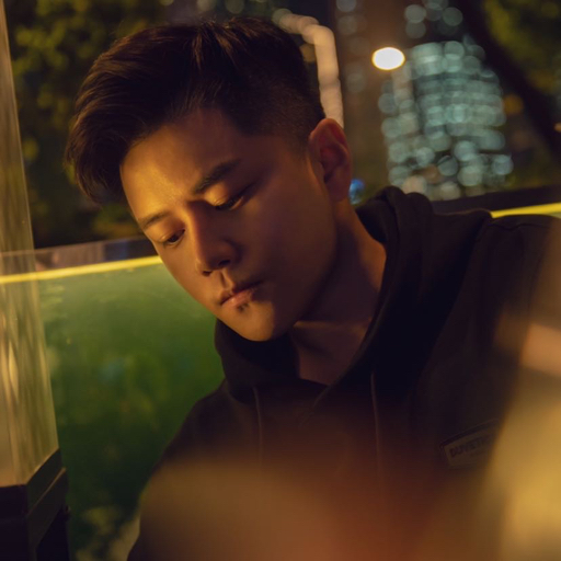 香喷喷的小烤鸡 