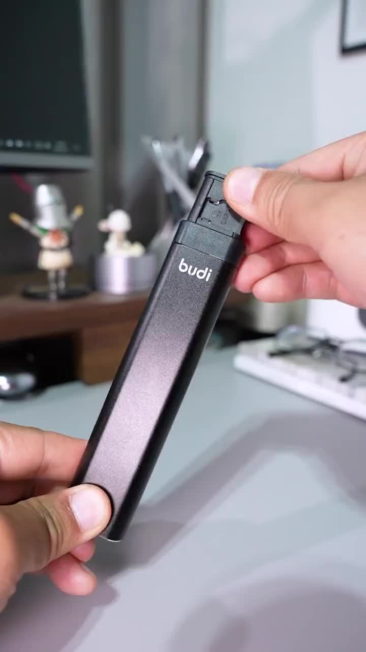 每个出门在外飘的老爷们都应该拥有这个多功能组合式数据线收纳棒