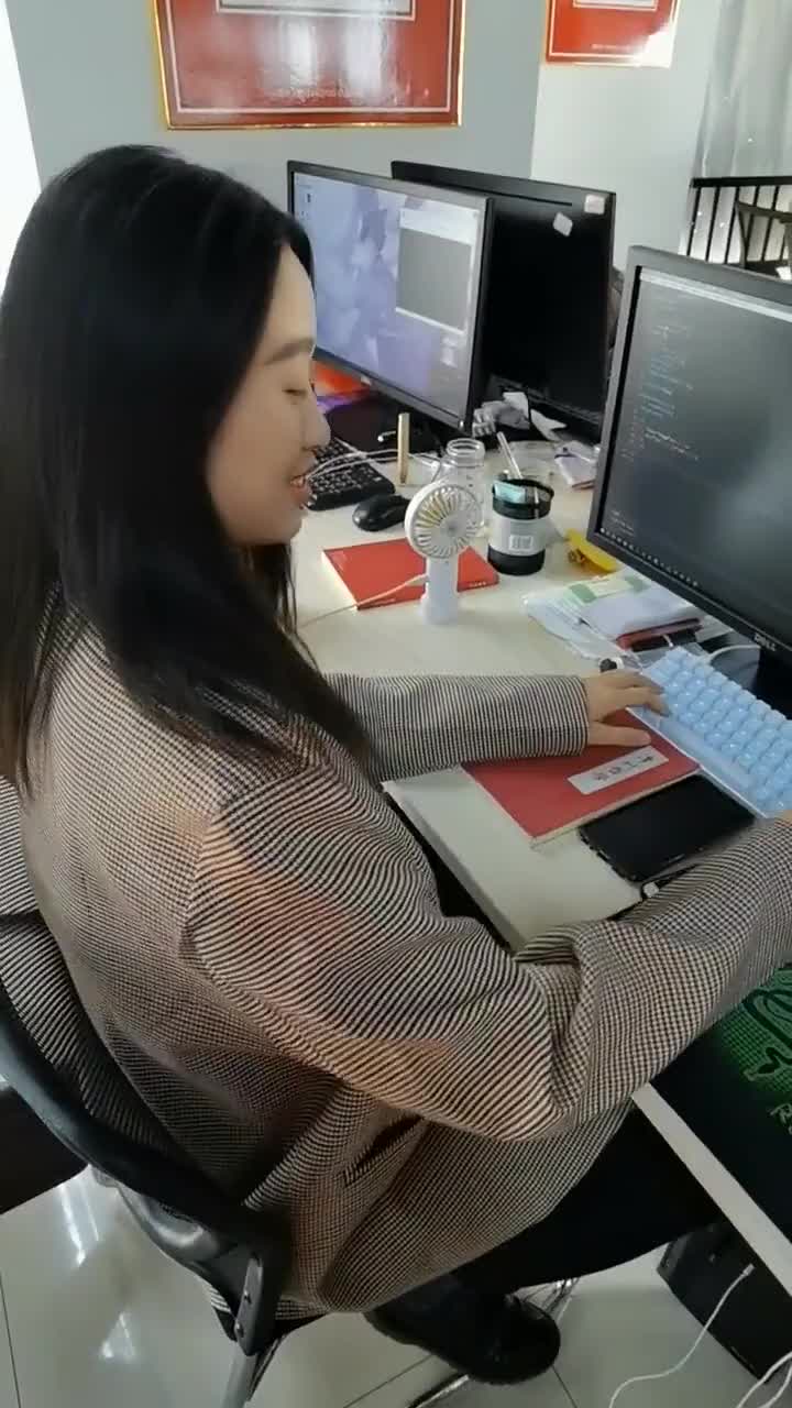 #程序员的日常 用代码写的生日礼物