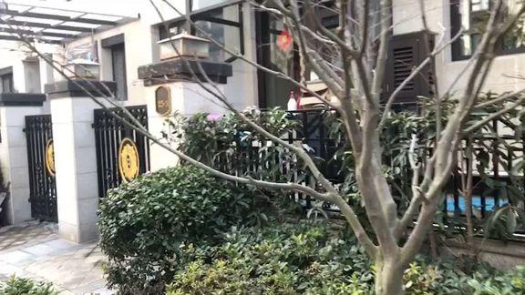 翡翠园联排别墅,户型方正,采光效果好,小区绿化覆盖率高,人车分流#...