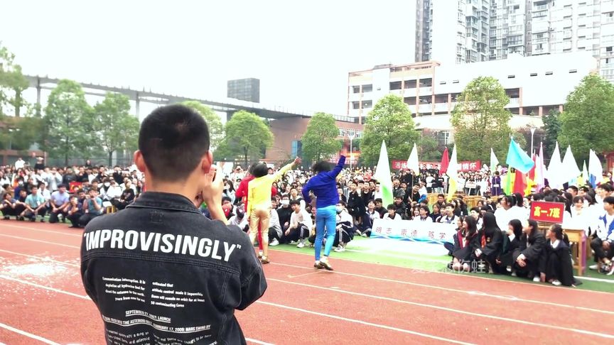 校运会上的尴尬瞬间#运动会 #校运会 #校园#搞笑视频
