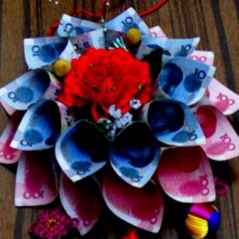 红都1479656336163596 