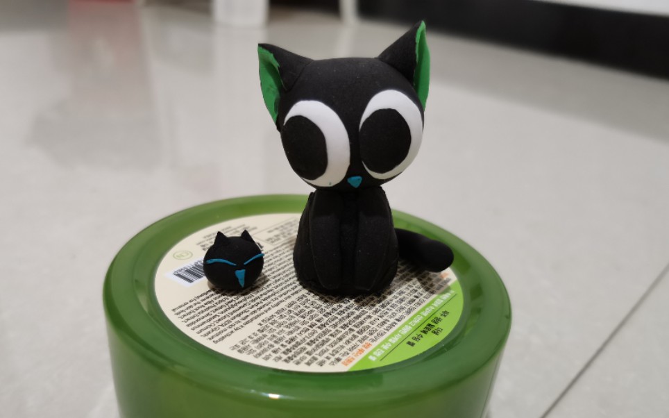 【超轻粘土】第一次做粘土小动物～罗小黑和它的小黑球