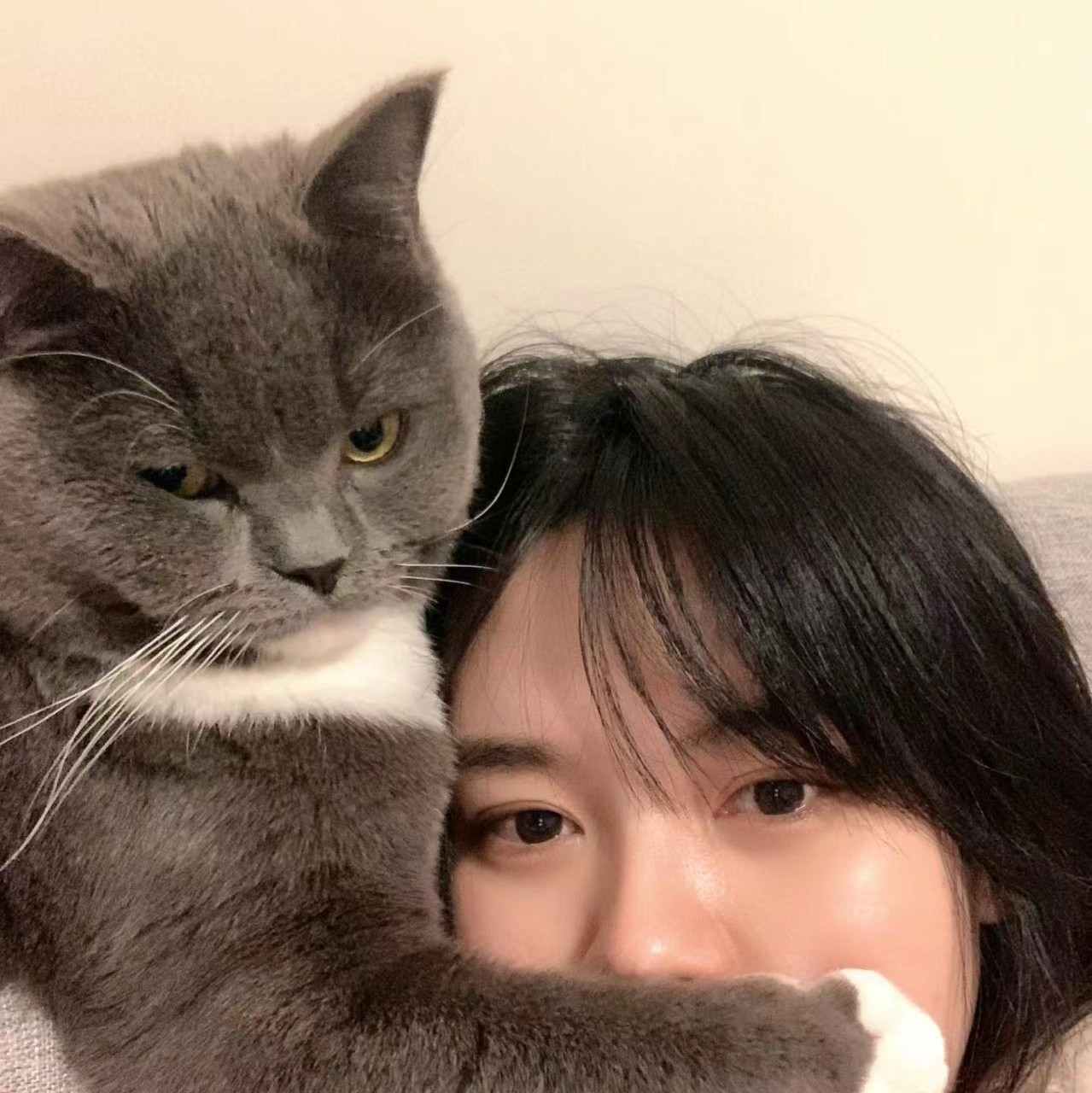 桑妮酱酱咯 