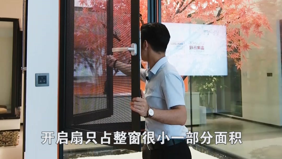 封阳台窗户选“平开”还是“推拉”? 90%的人没有想到这几点 下