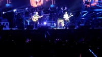 许巍此时此刻南京演唱会-蓝莲花