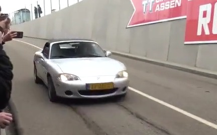 车灯动感时尚,看看这是什么车