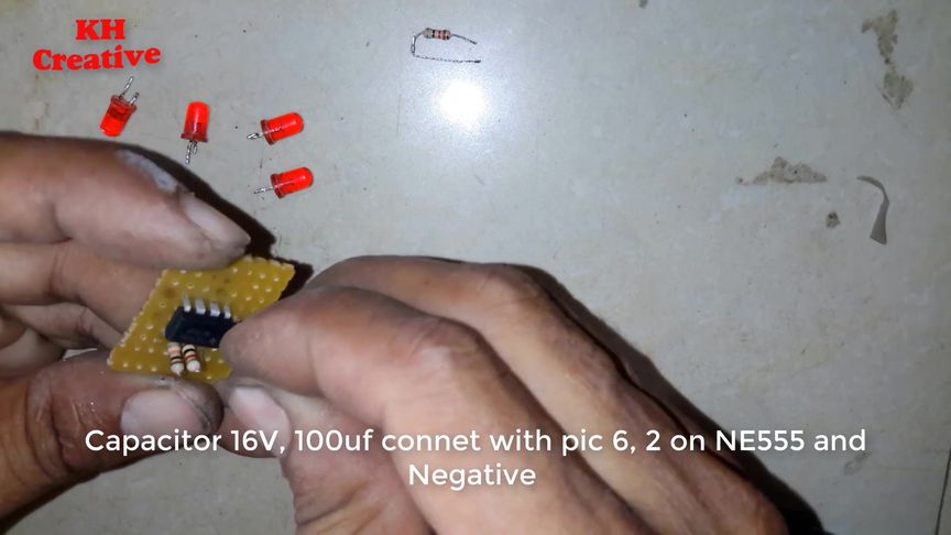 DIY用555集成电路的双序列闪光器,使用555定时器IC的双LED闪光器