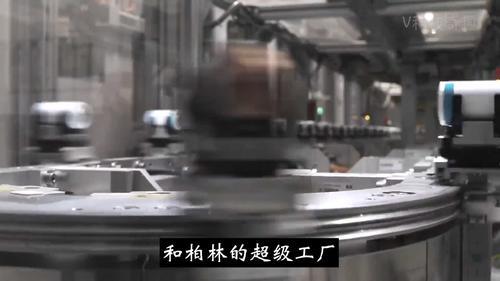 特斯拉电池生产线亮相!网友,像是生产可乐一样