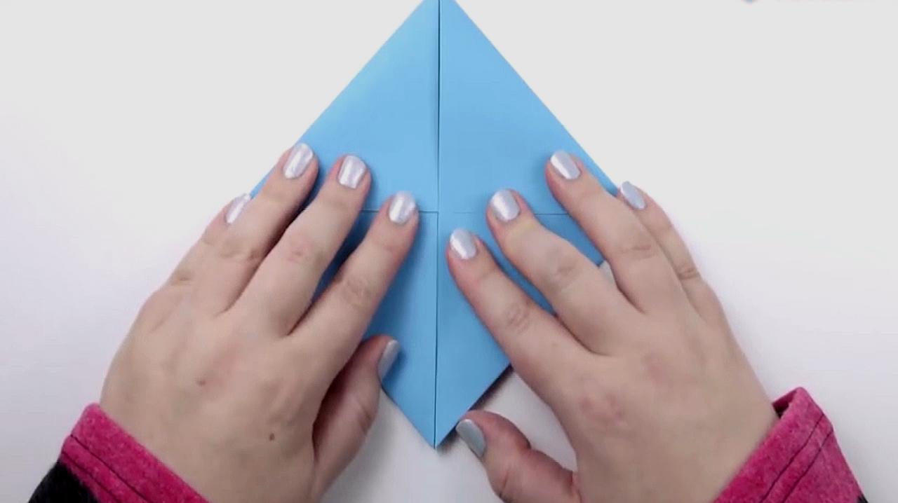 不用胶水不用剪刀折纸教学,快速折叠正方形收纳纸盒子,还很漂亮