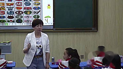 3.湘美版小学美术三年级下册《1.美化教室一角》宁夏县级优课