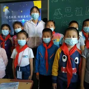 我是泡沫老师 