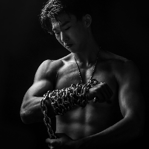 Rocky_阿泽 