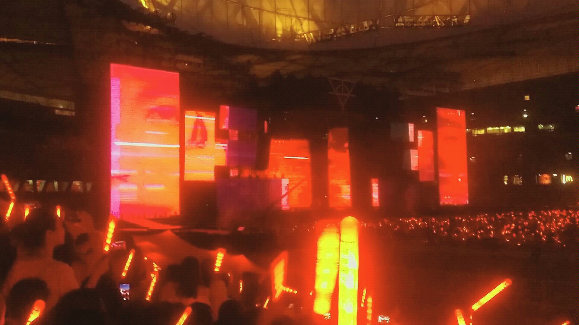 华晨宇2018鸟巢演唱会开场vcr