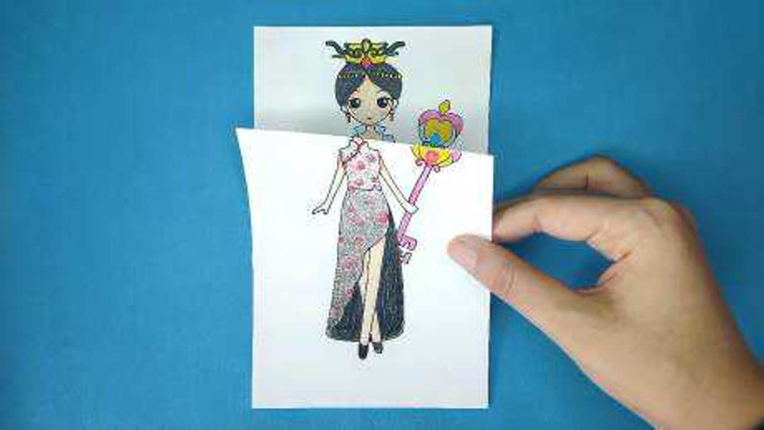 如何用一张纸手绘精灵梦叶罗丽辛灵变装汉服?2次变化比美太漂亮