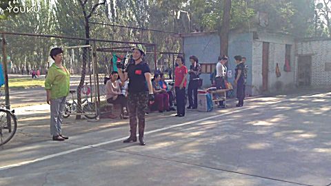 2016体育场模特步伐训练